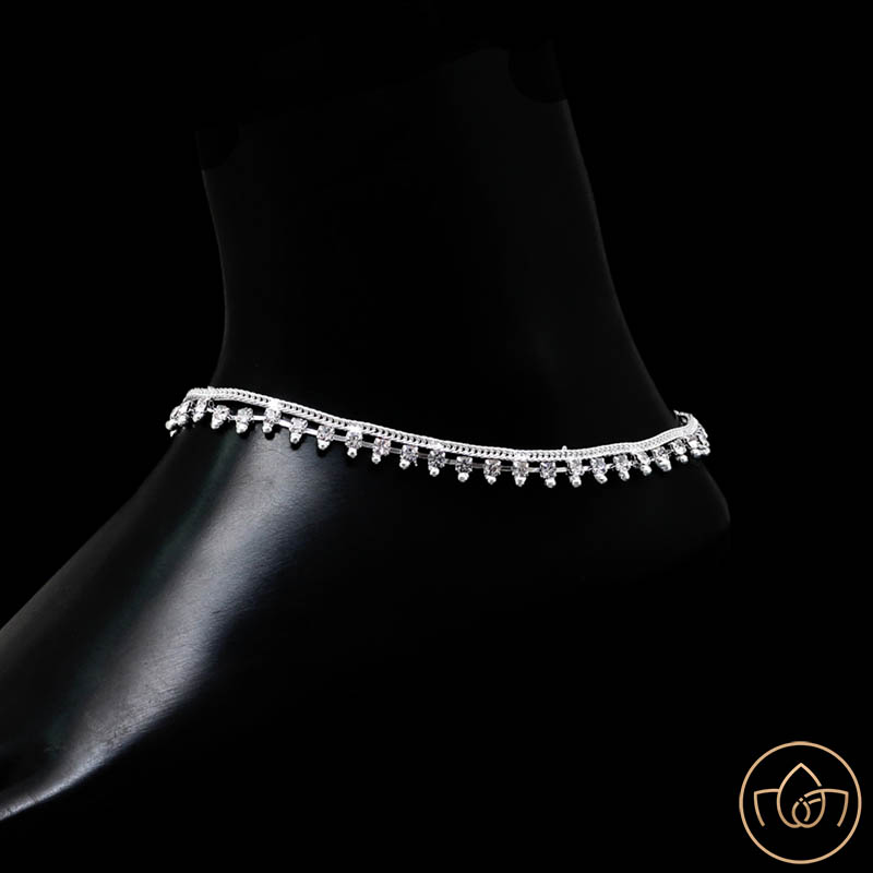 Stylish Anklet Silver Single Layer | Perfect Daily Wear